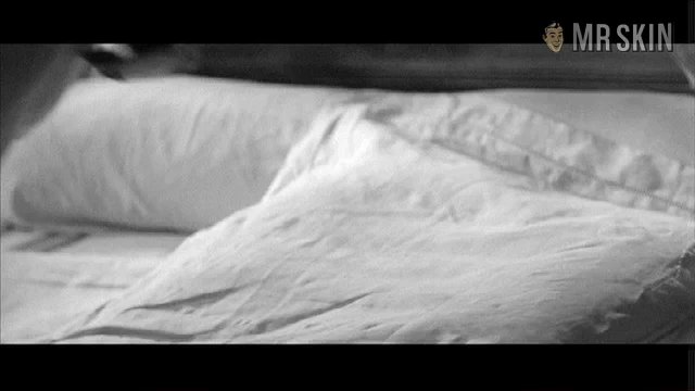 Jeanne Moreau Nude Naked Pics And Sex Scenes At Mr Skin